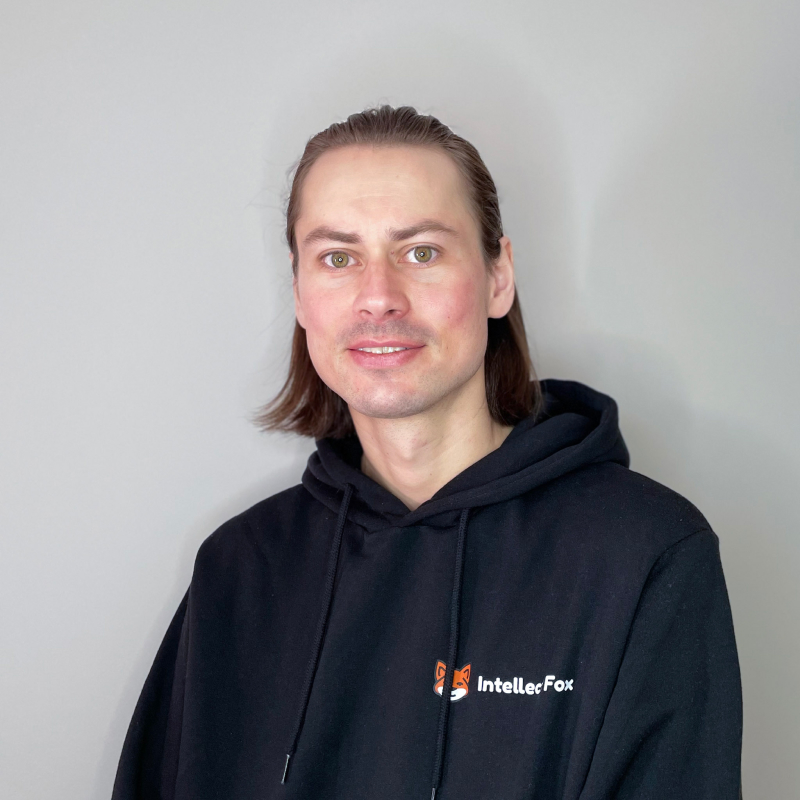 Онлайн-курс по Front-end разработке в Intellect Fox