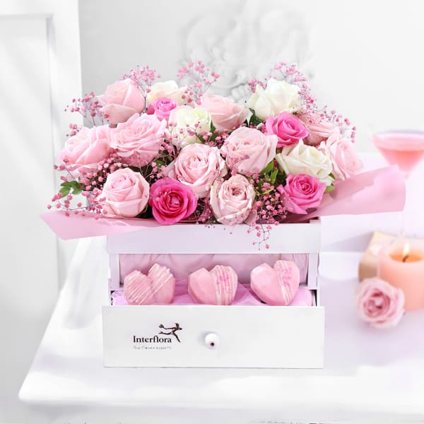 Feelings of Love Gift Hamper: Order Baby Flowers Online | Interflora India