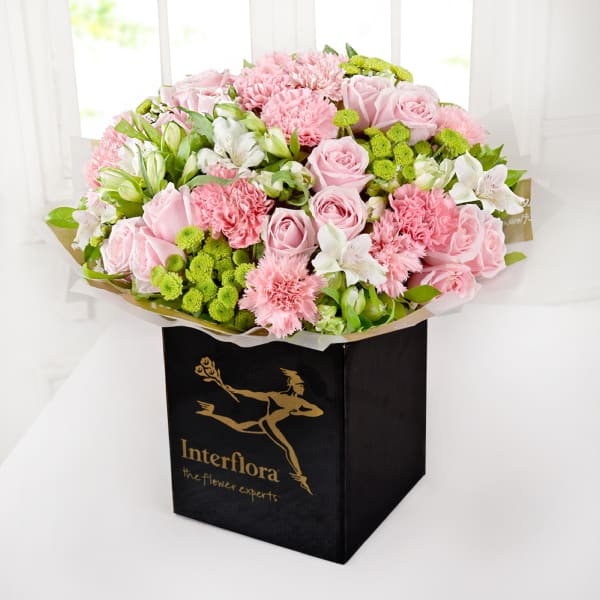 Pastel Bloom Extra Large: Order New Home Flowers Online | Interflora India
