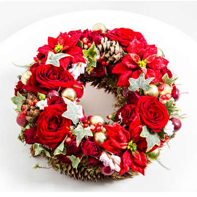 Christmas Wreath with Flowers: Order Flowers Online | Interflora India ...