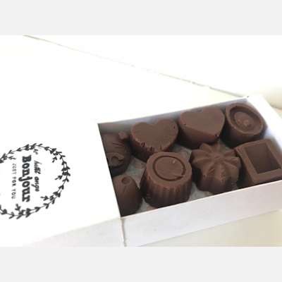 Handmade Chocolates: Order Flowers Online | Interflora India | ID1375178