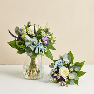 Mother and child blue: Order Flowers Online | Interflora India | ID1350143