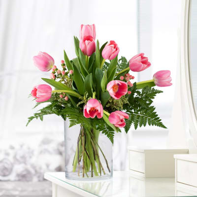 Pink Tulips: Order Flowers Online | Interflora India | ID1283115