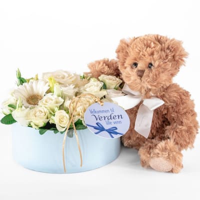 Prince and Teddy 220462: Order Flowers Online | Interflora India ...