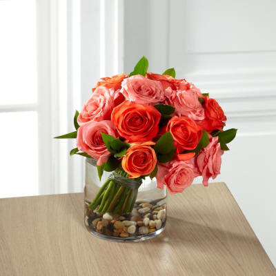 The FTD Blazing Beauty Rose Bouquet: Order Flowers Online | Interflora ...