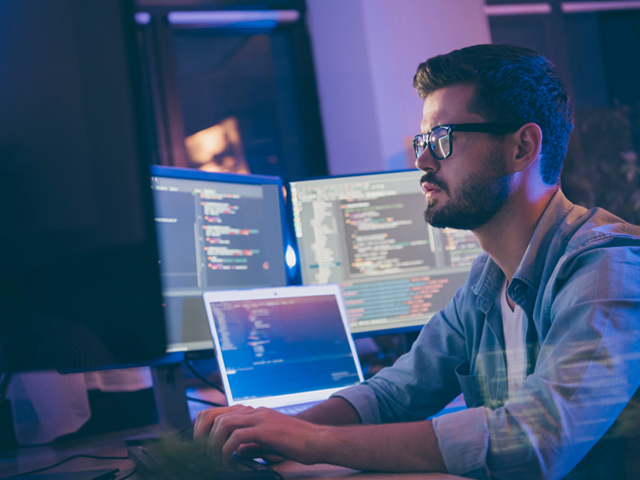 Curs Online DevOps Engineer 🥇 IT School Curs Online DevOps Engineer 🥇 IT School