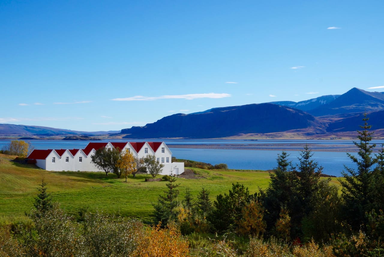 Bjarg Borgarnes | West Iceland