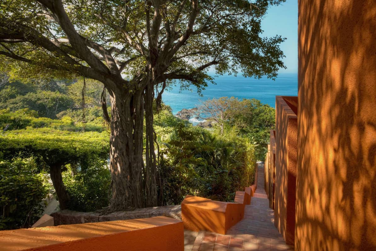 Las Brisas Hotels