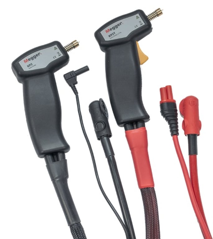 Megger MOM3 PACKAGE 1 - 300A Micro-Ohmmeter with Kelvin Probes (1.3 m ...