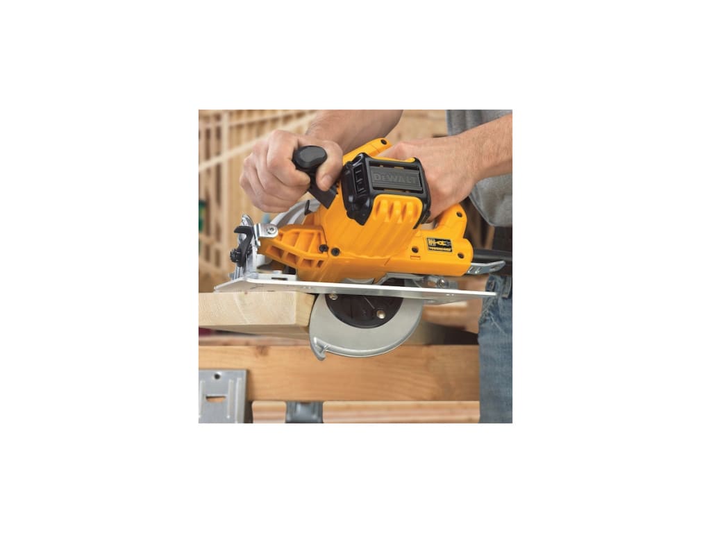 Dewalt DWE575 - Circular Saw, Lightweight, 7.25" Blade Dia, 15 Amp ...