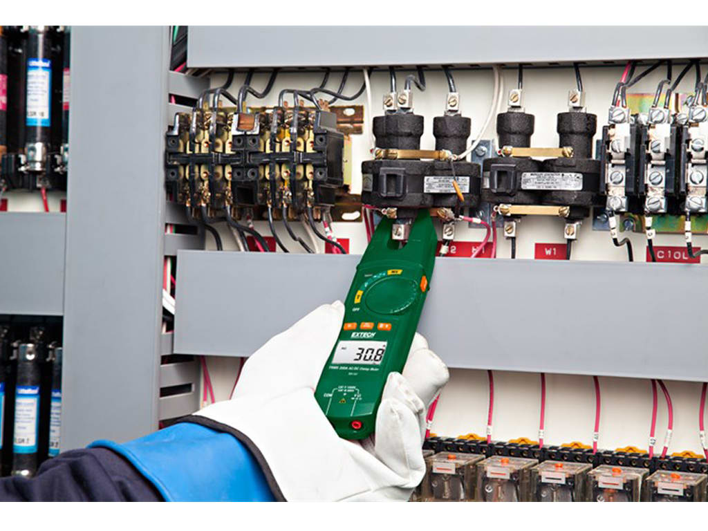 Extech MA160 TRMS 200A AC/DC Open Jaw Clamp Meter | TEquipment