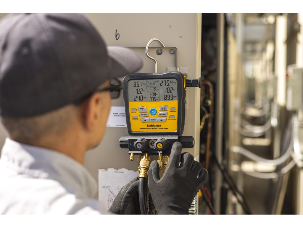 Fieldpiece SM482V - Four Port Wireless Refrigerant Manifold | TEquipment