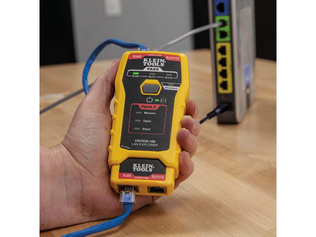 Klein Tools VDV526-100 - LAN Explorer™ Data Cable Tester with Remote ...