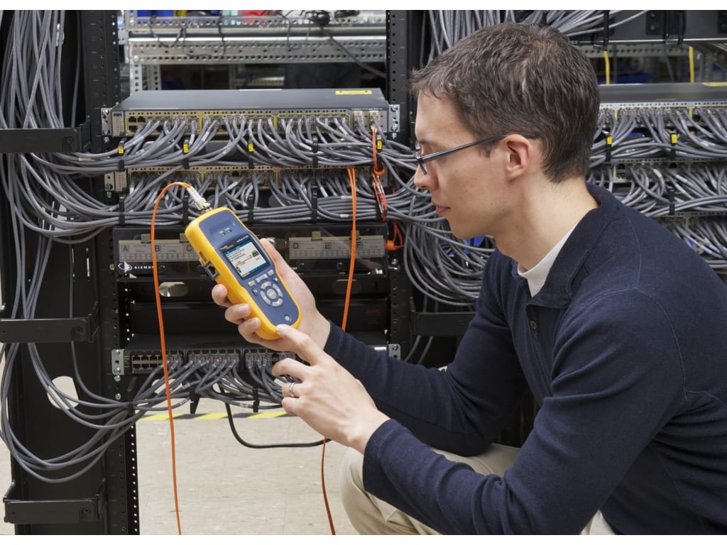 Fluke Networks LRAT-2000-5PK LinkRunner AT 2000, 5-Pack | TEquipment