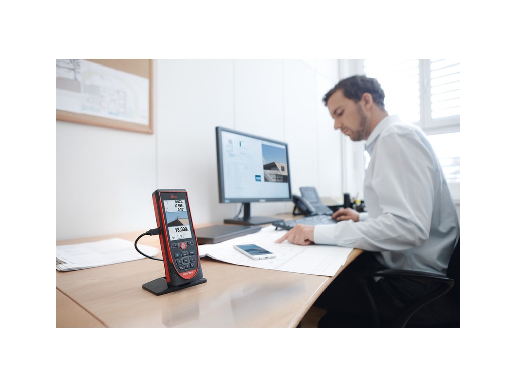 Leica DISTO S910 - Laser Distance Meter (Catalog 808183) | TEquipment