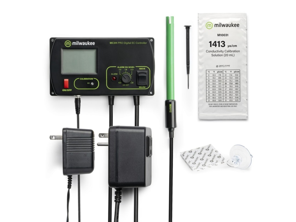 Milwaukee MC745 - PRO Conductivity (EC) Controller and Pump Kits | TEquipment