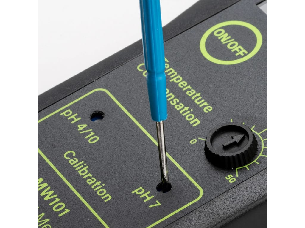 Milwaukee MW101 - PRO pH Meter | TEquipment