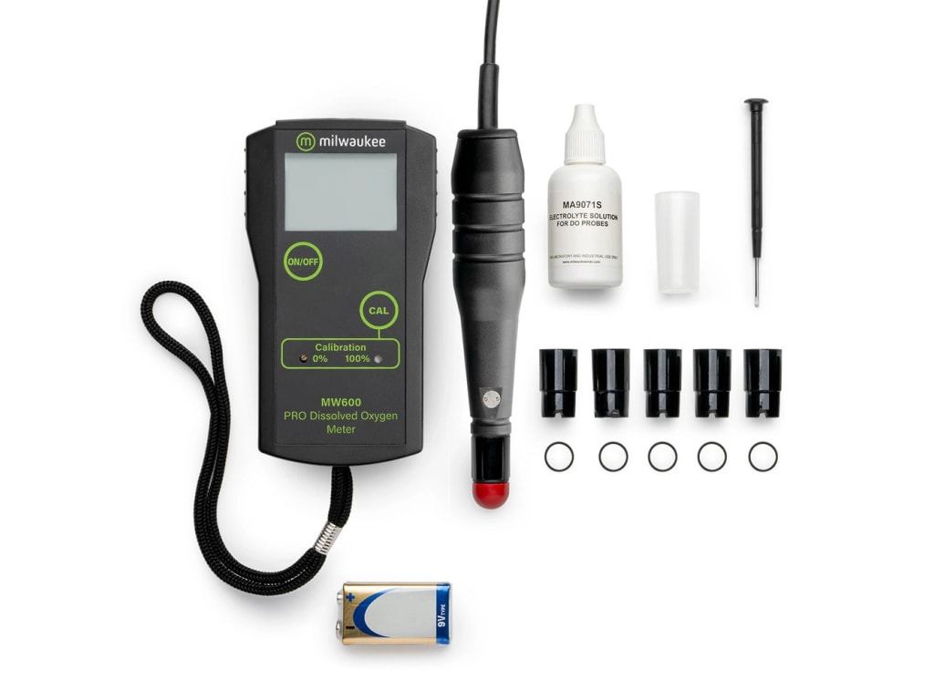 Milwaukee MW600 - PRO Dissolved Oxygen Meter | TEquipment