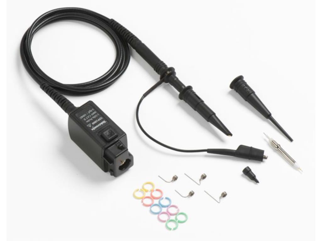 Tektronix TPP0500B - Passive Voltage Probes (10X, 500 MHz) | TEquipment
