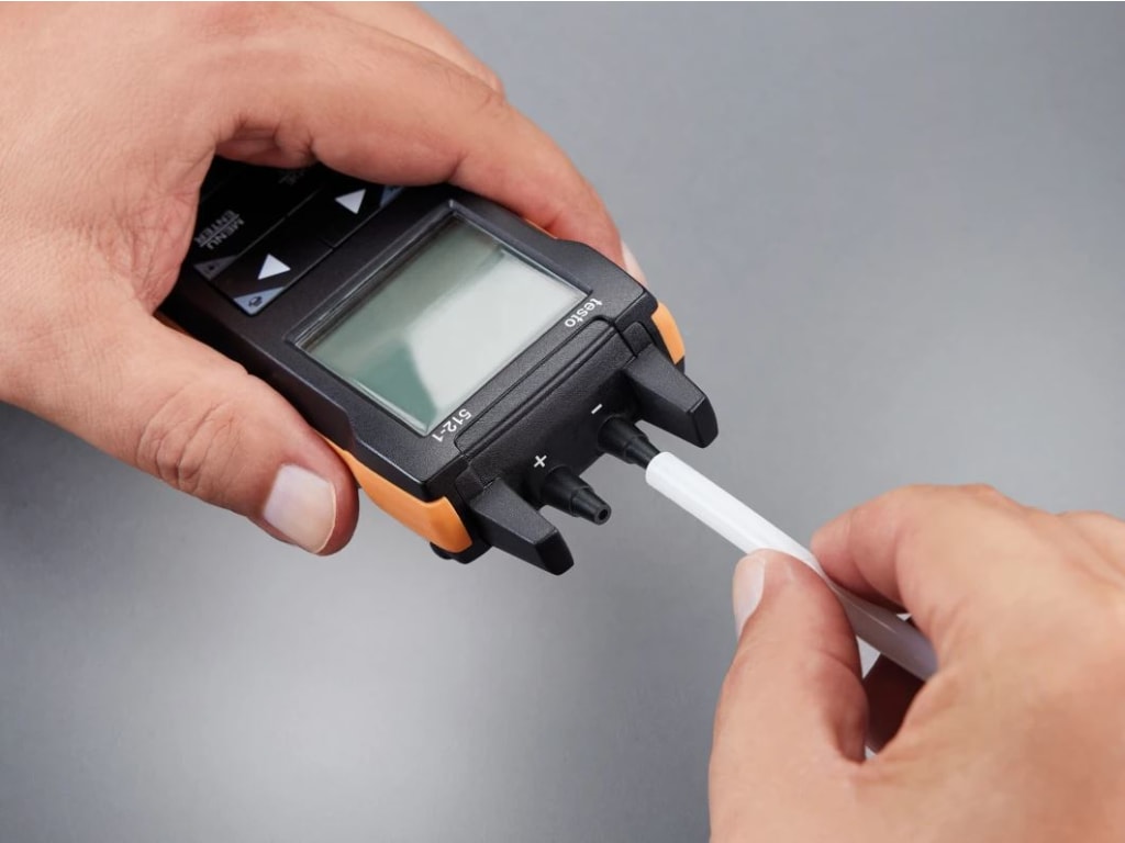 Testo 512-1 - Digital Differential Pressure Measuring Instrument, 0 to ...