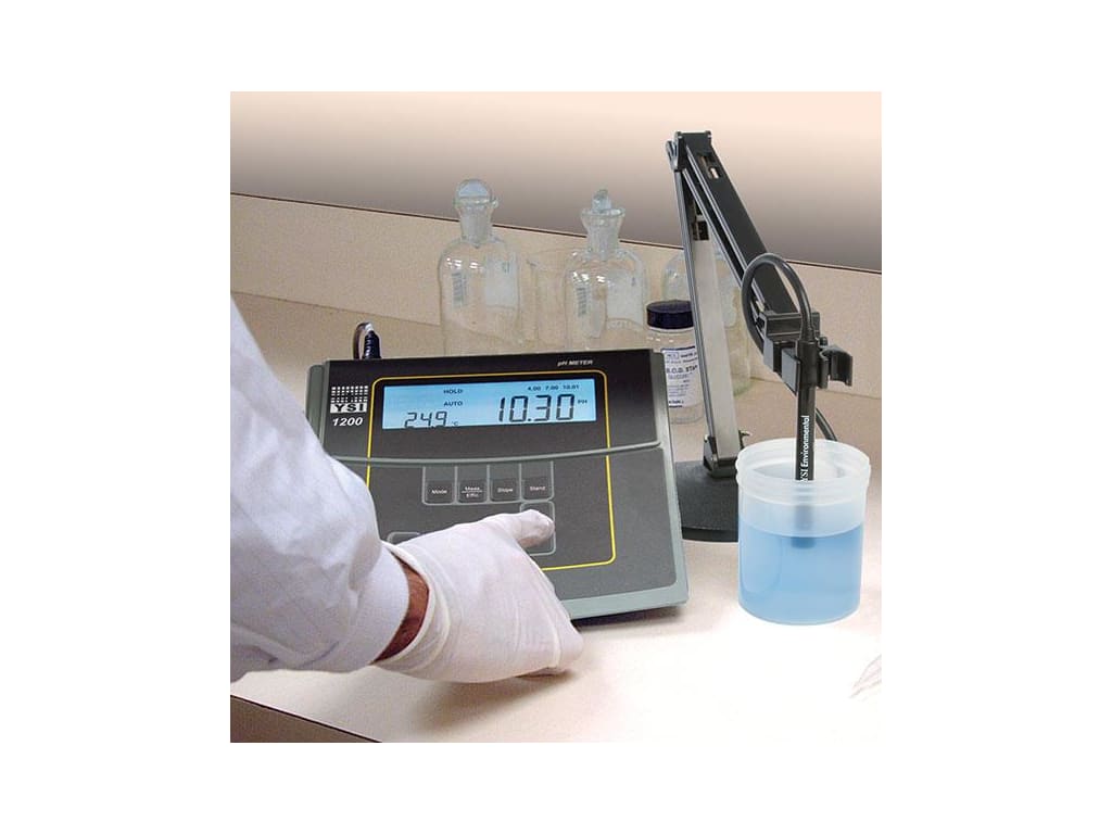 YSI 1200 Laboratory pH Instrument | TEquipment