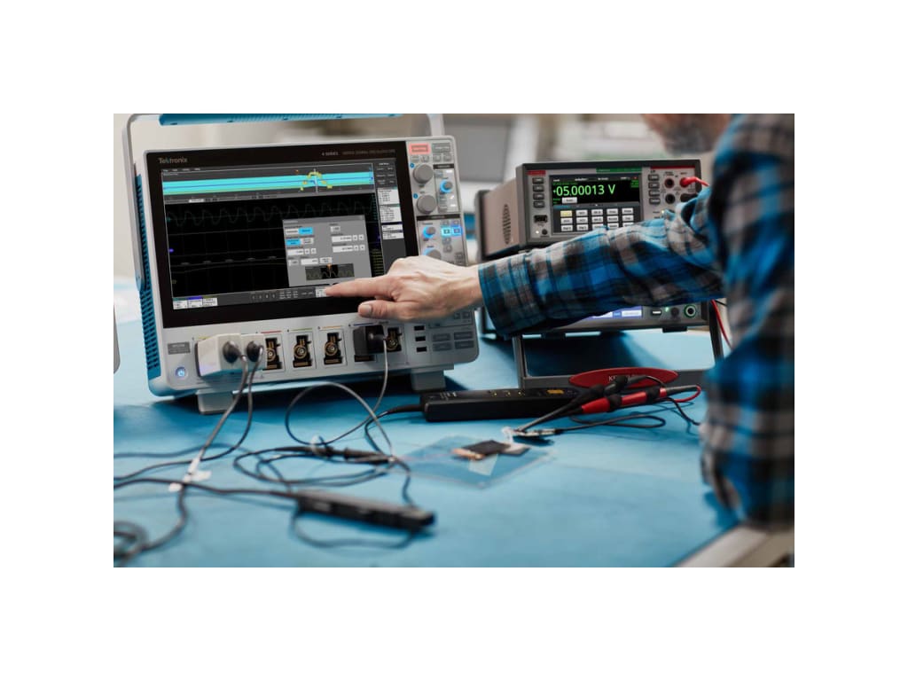 Tektronix MSO44B/4-BW-1500 - Mixed Signal Oscilloscope (4 Flex Channels / 1.5 GHz Bandwidth ...
