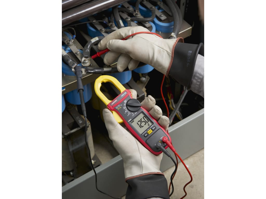 Amprobe 220 600A AC/DC TRMS Clamp Meter | TEquipment