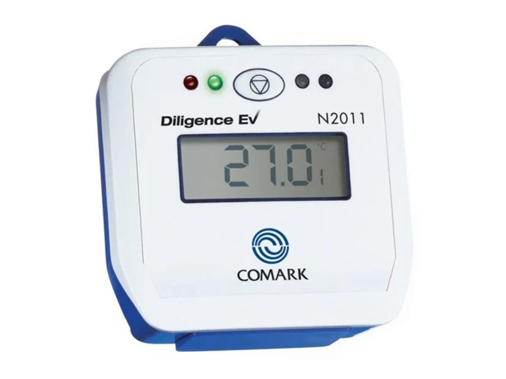 Comark N2011 - Multi-Use Temperature Data Logger | TEquipment Comark N2011 - Multi-Use Temperature Data Logger | TEquipment