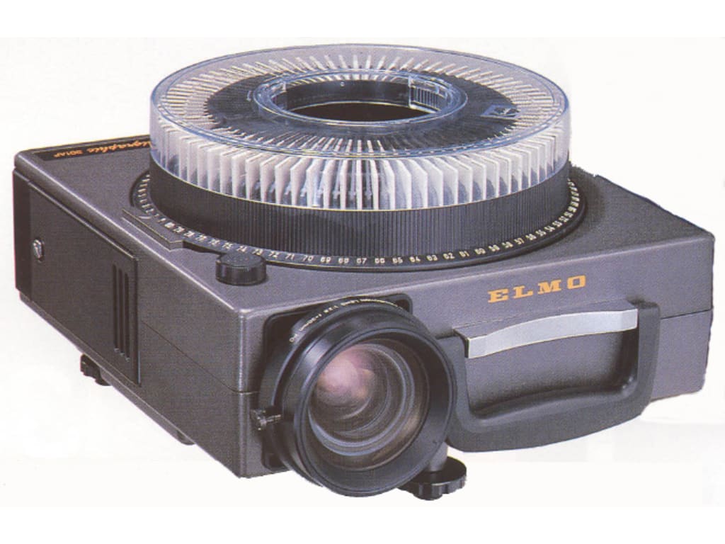 ELMO Omnigraphic 301 Slide Projector | TechEdu