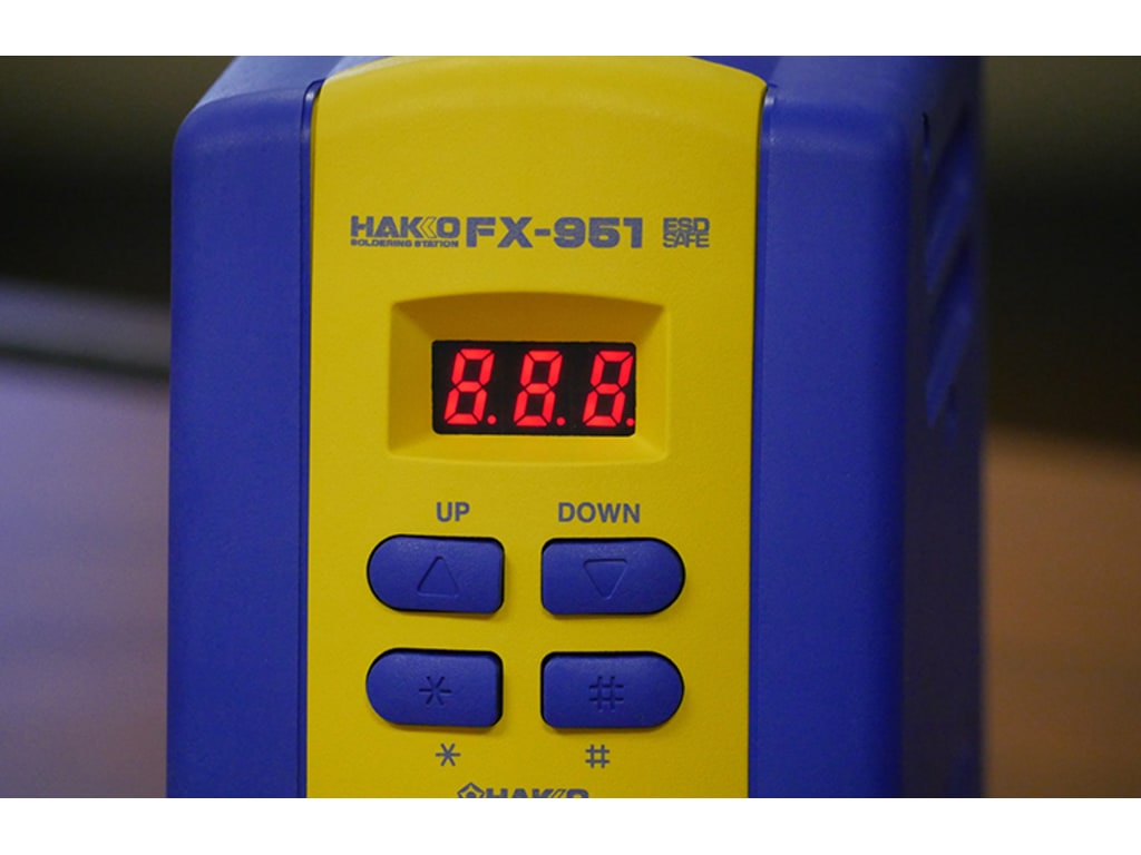 Hakko FX951-66 Soldering Station | TEquipment