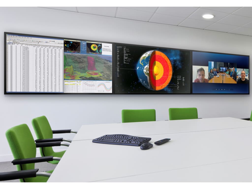 Planar UR8450-3D Touch Screen Displays - Screen Size: 84 IN, Screen ...