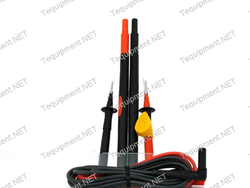 Fluke L215 SureGrip Kit with Probe Light and Probe Extender | TEquipment