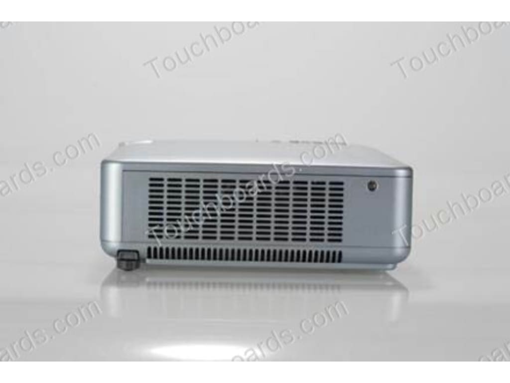 Eiki LC-XB31 LCD Projector with True XGA Resolution | Touchboards