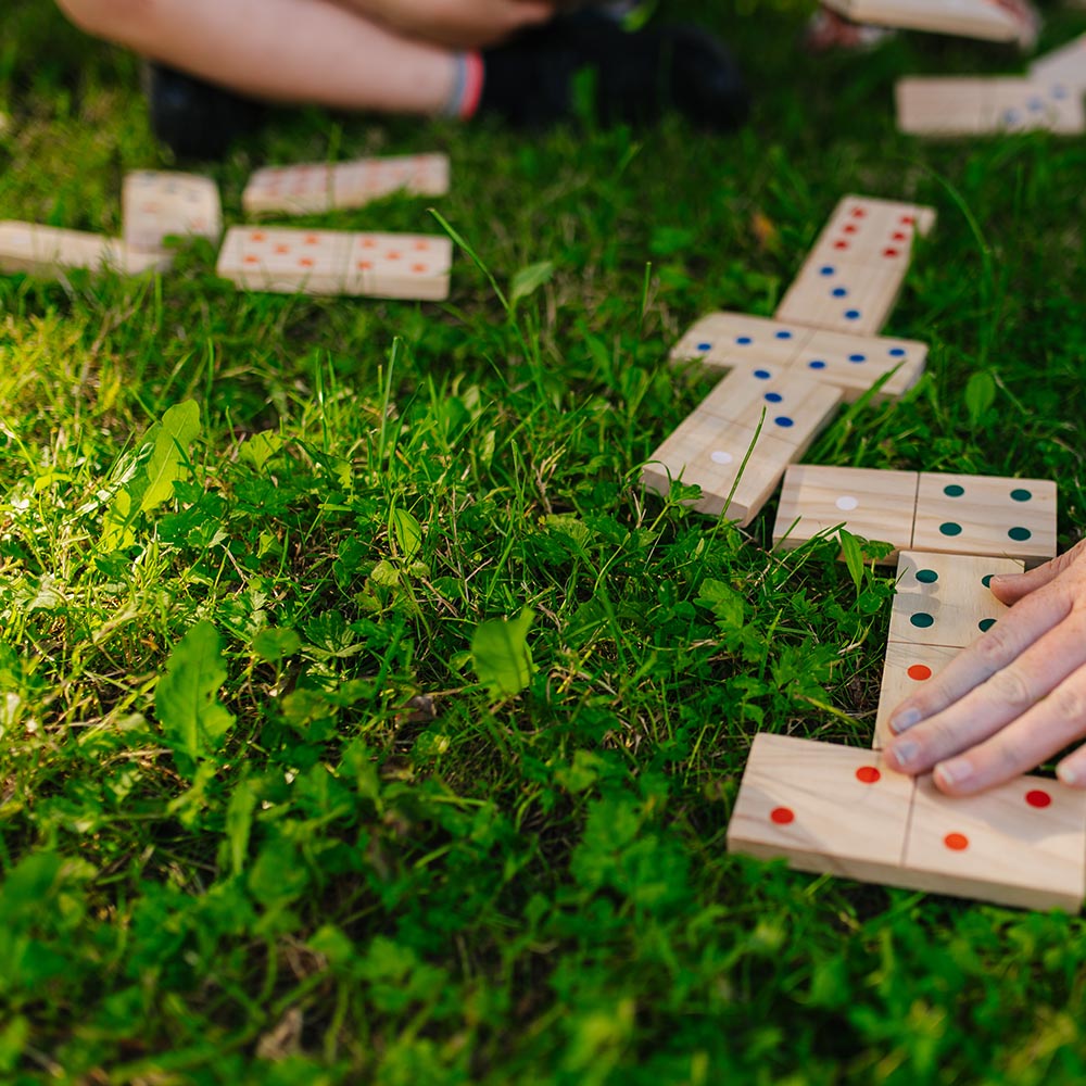 Giant Garden Dominoes Set From Jaques Of London | Fasci Garden