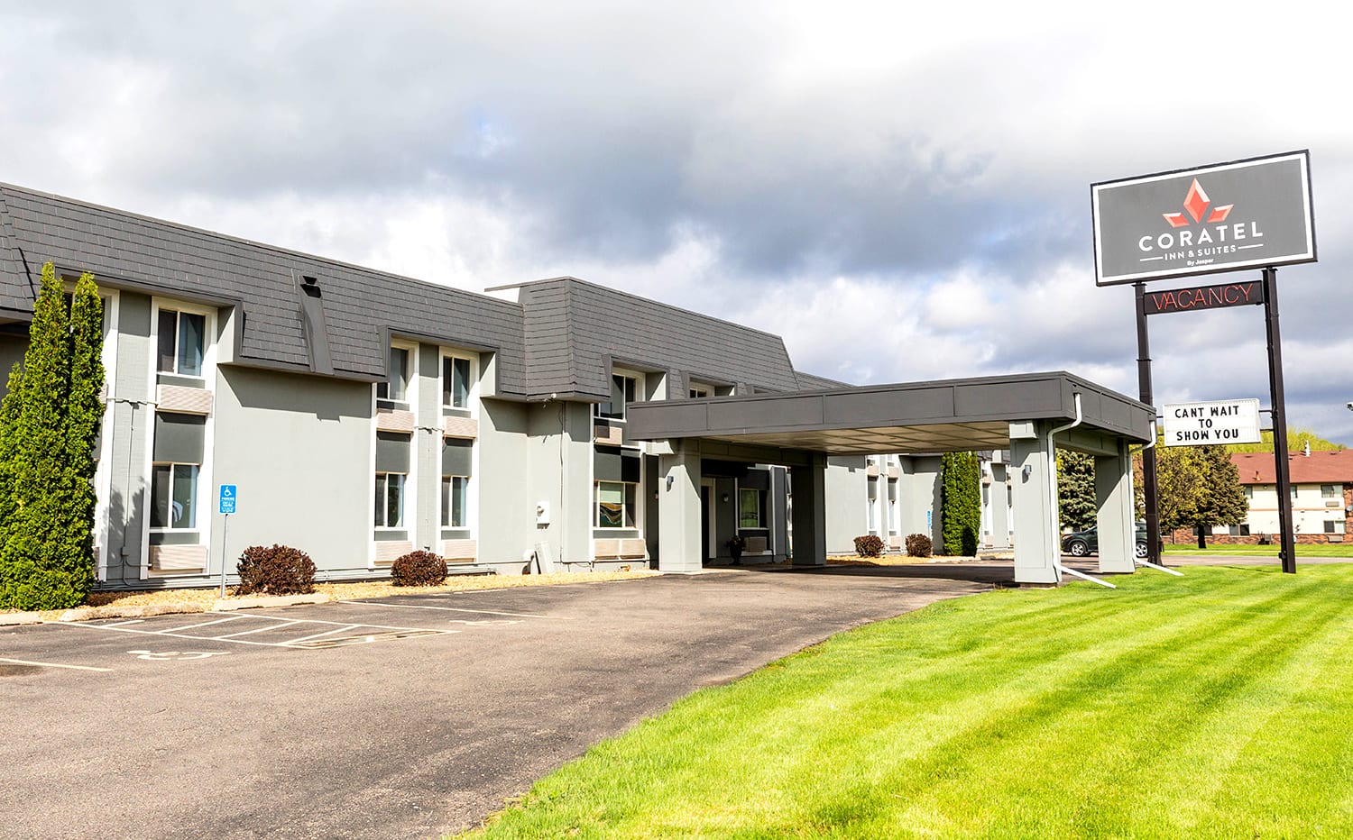 Coratel Inn and Suites by Jasper Mankato - Jasper Rooms