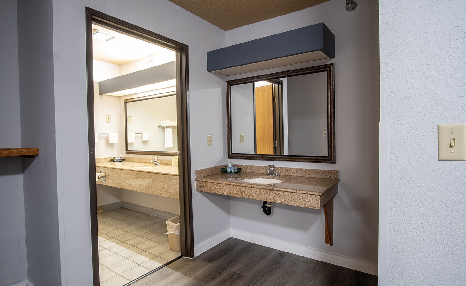 Coratel Inn & Suites by Jasper Eagan - Jasper Rooms