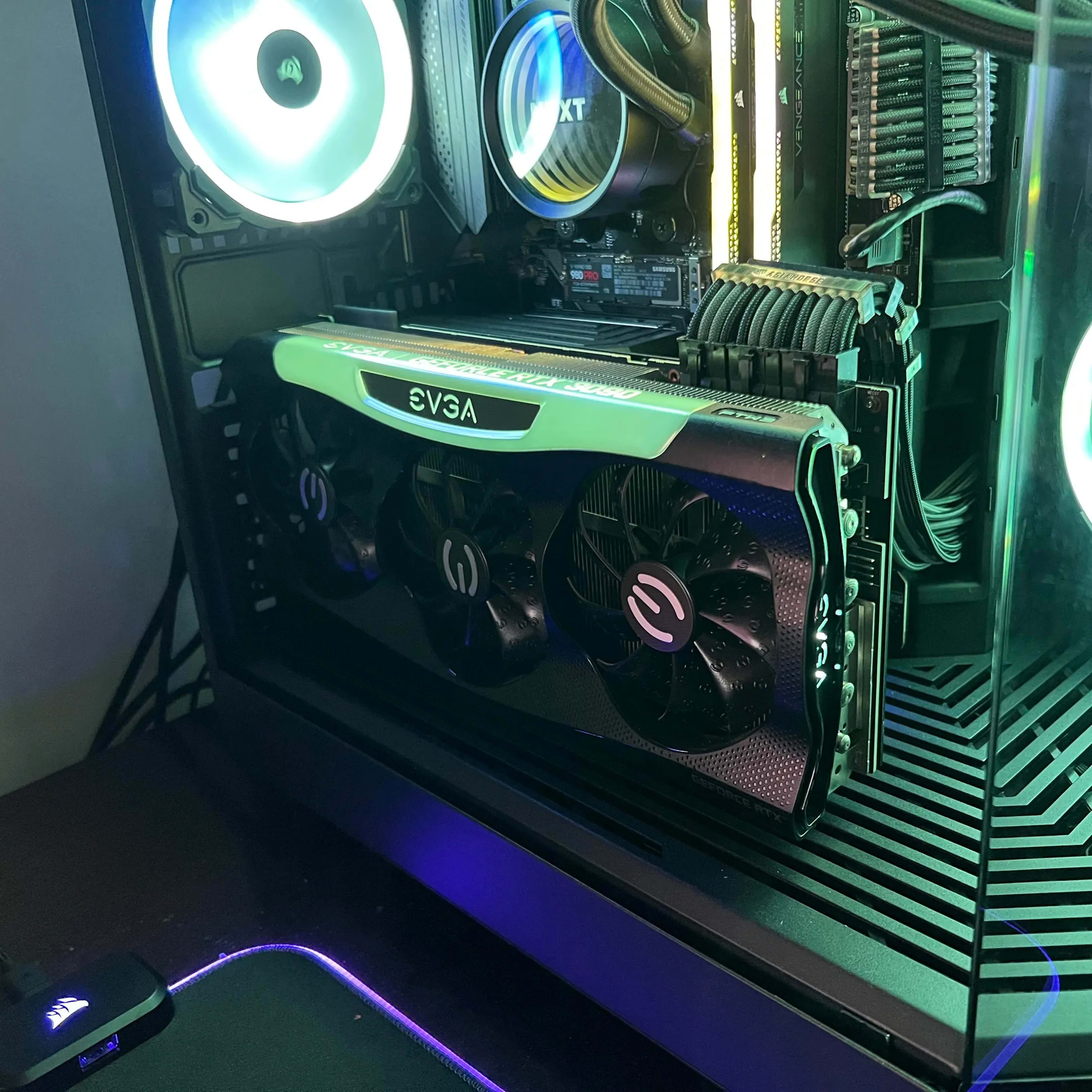 EVGA Geforce RTX 3090 FTW3 ULTRA Gaming | Jawa EVGA Geforce RTX 3090 FTW3 ULTRA Gaming | Jawa