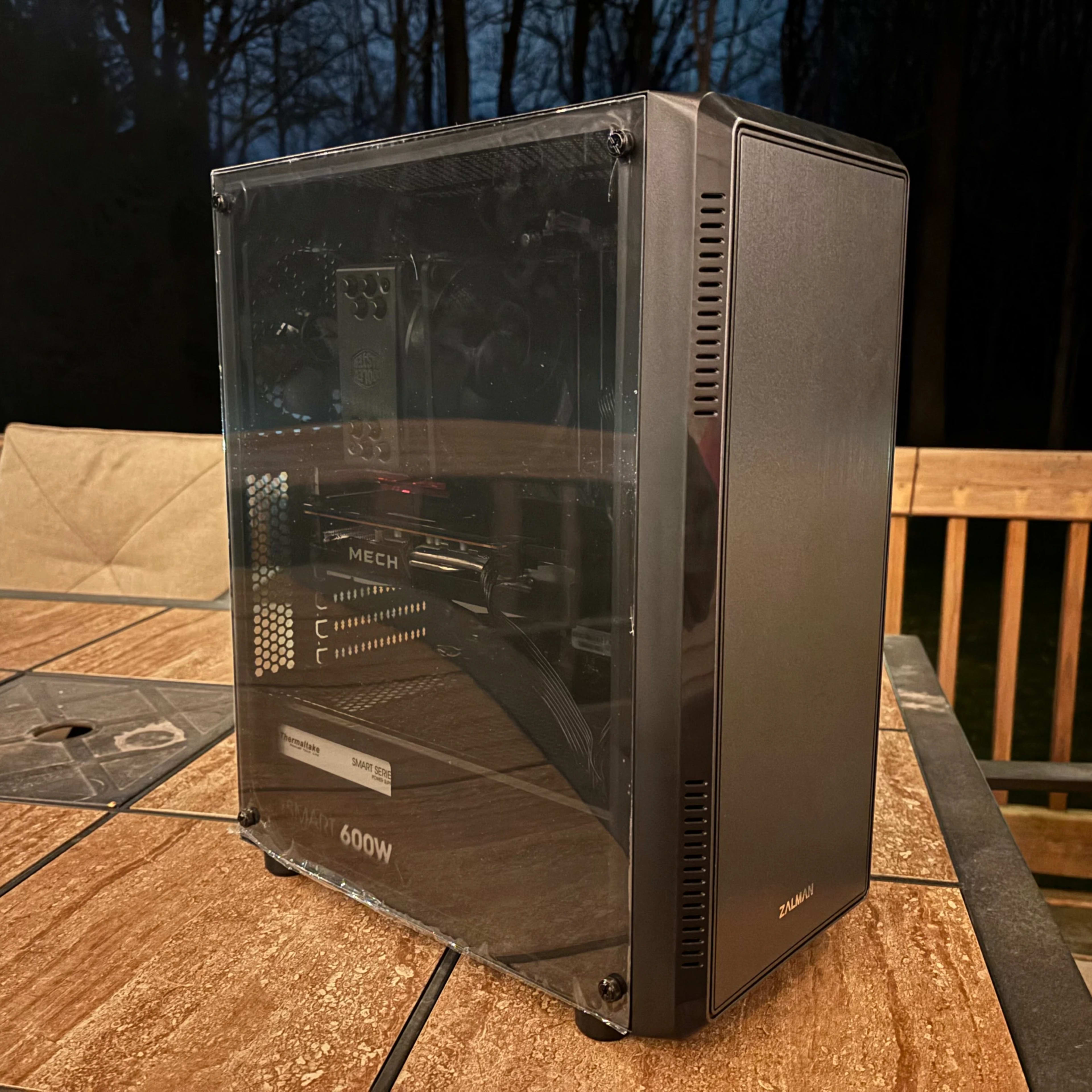 Gaming PC | Intel Core i5 9600k | Radeon RX 6600XT | 16GB Gaming PC | Intel Core i5 9600k | Radeon RX 6600XT | 16GB