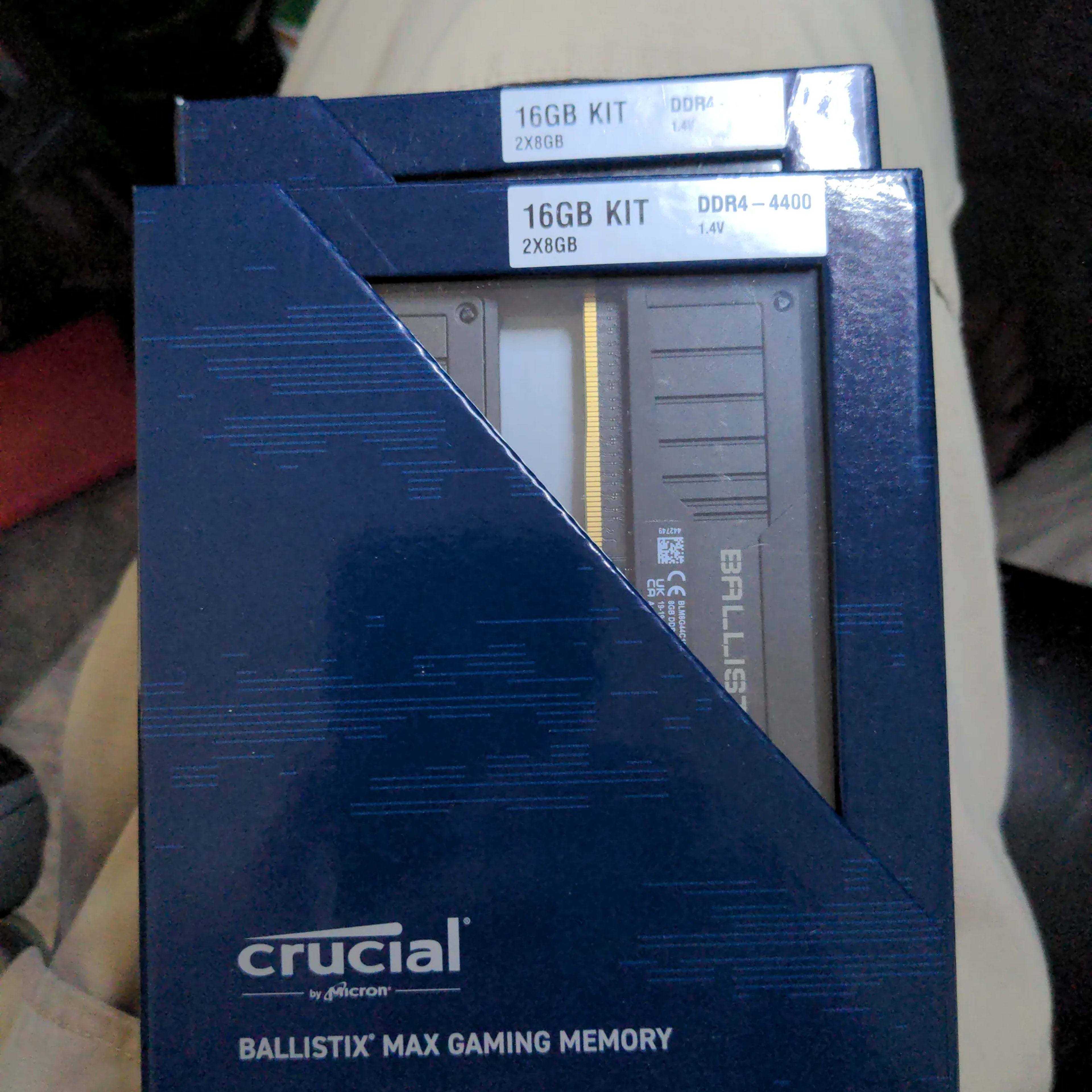 4400MHz Crucial Ballistix MAX 16 GB (2 x 8 GB) DDR4-4400 CL 19 Memory ...
