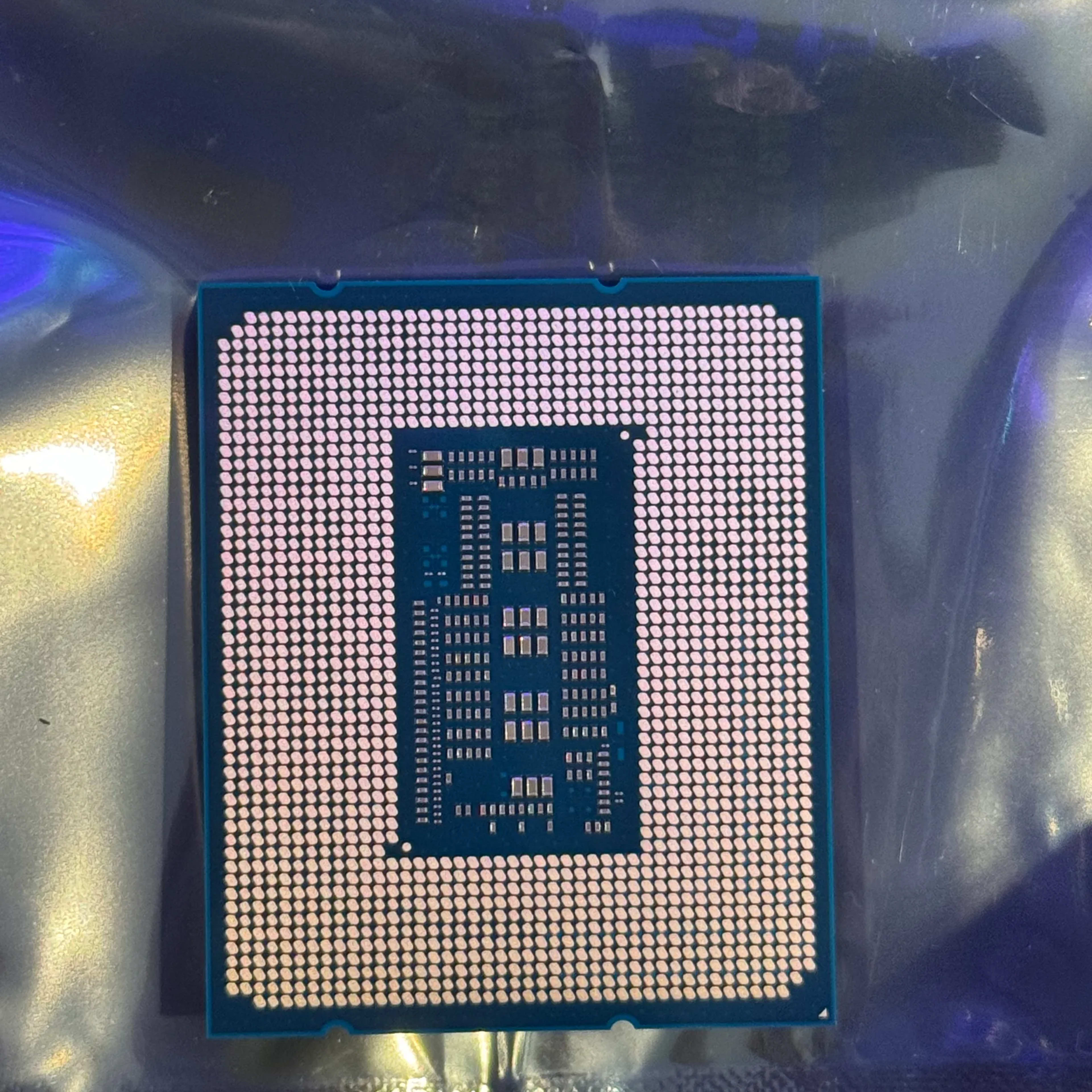 Intel Core i9-13900KF Gaming Desktop Processor 24 cores (8 P Intel Core i9-13900KF Gaming Desktop Processor 24 cores (8 P