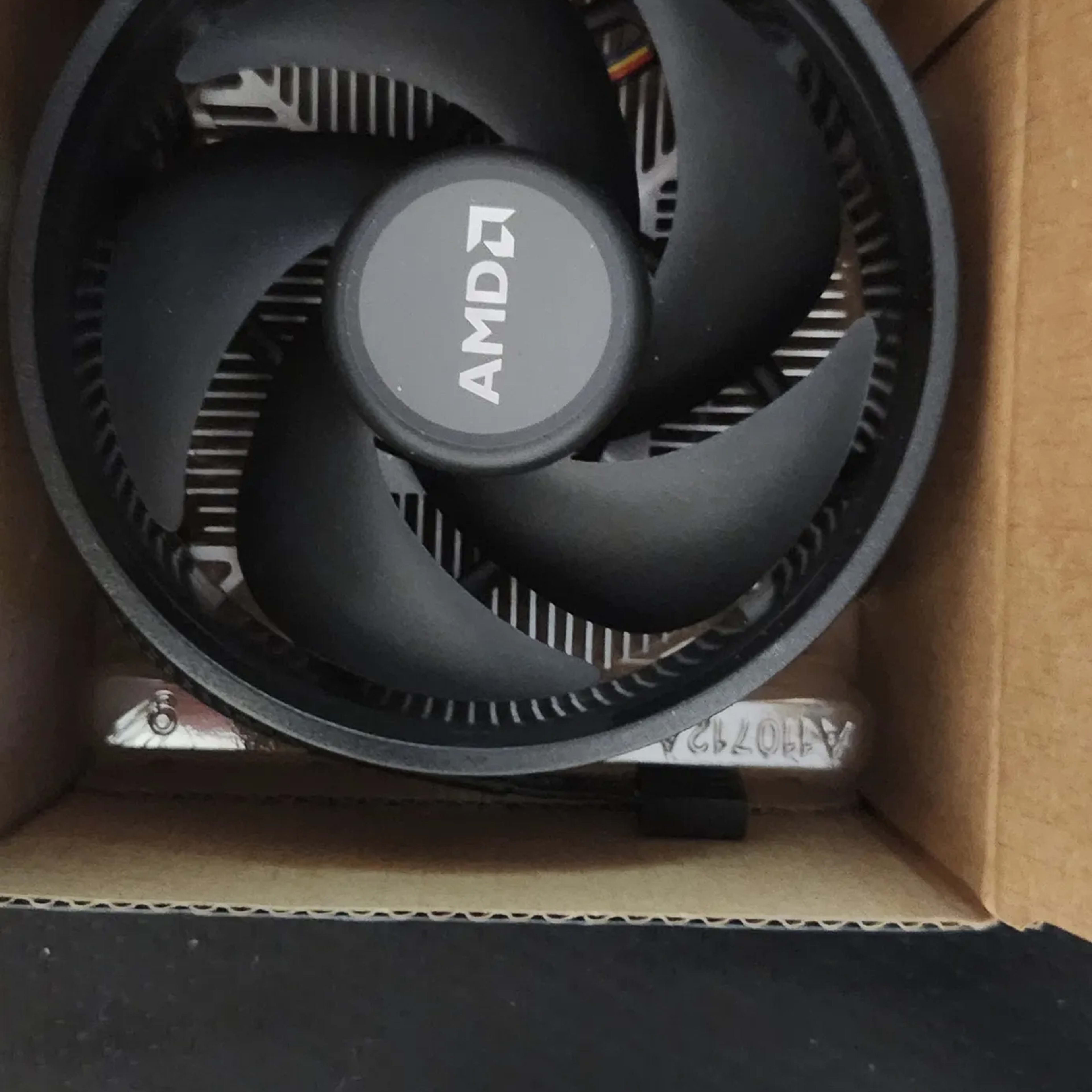 *BNOB* Amd wraith stealth cooler | Jawa
