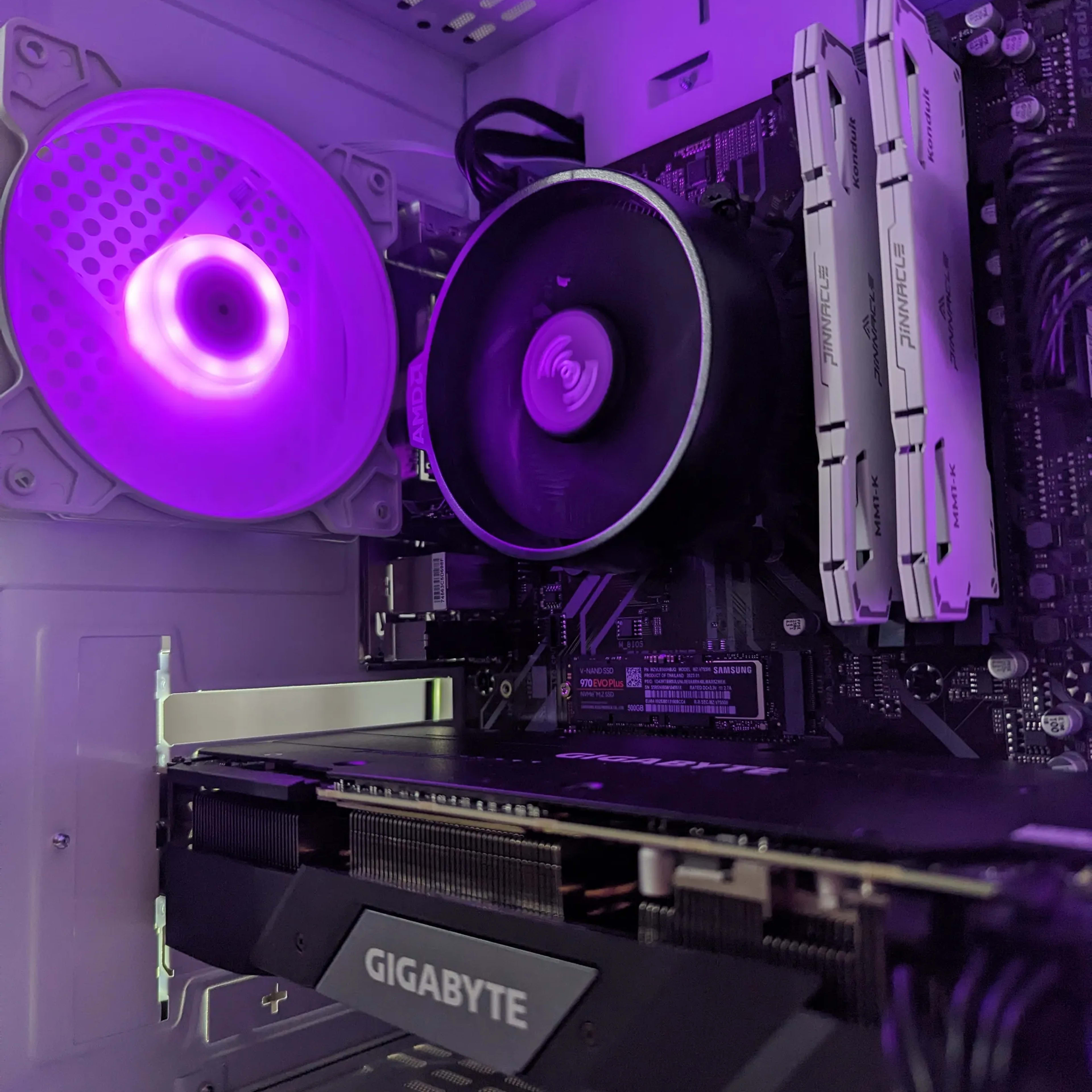 RTX 2070 Super, Ryzen 5 5600x Mid Level RGB Gaming PC (WHITE RTX 2070 Super, Ryzen 5 5600x Mid Level RGB Gaming PC (WHITE