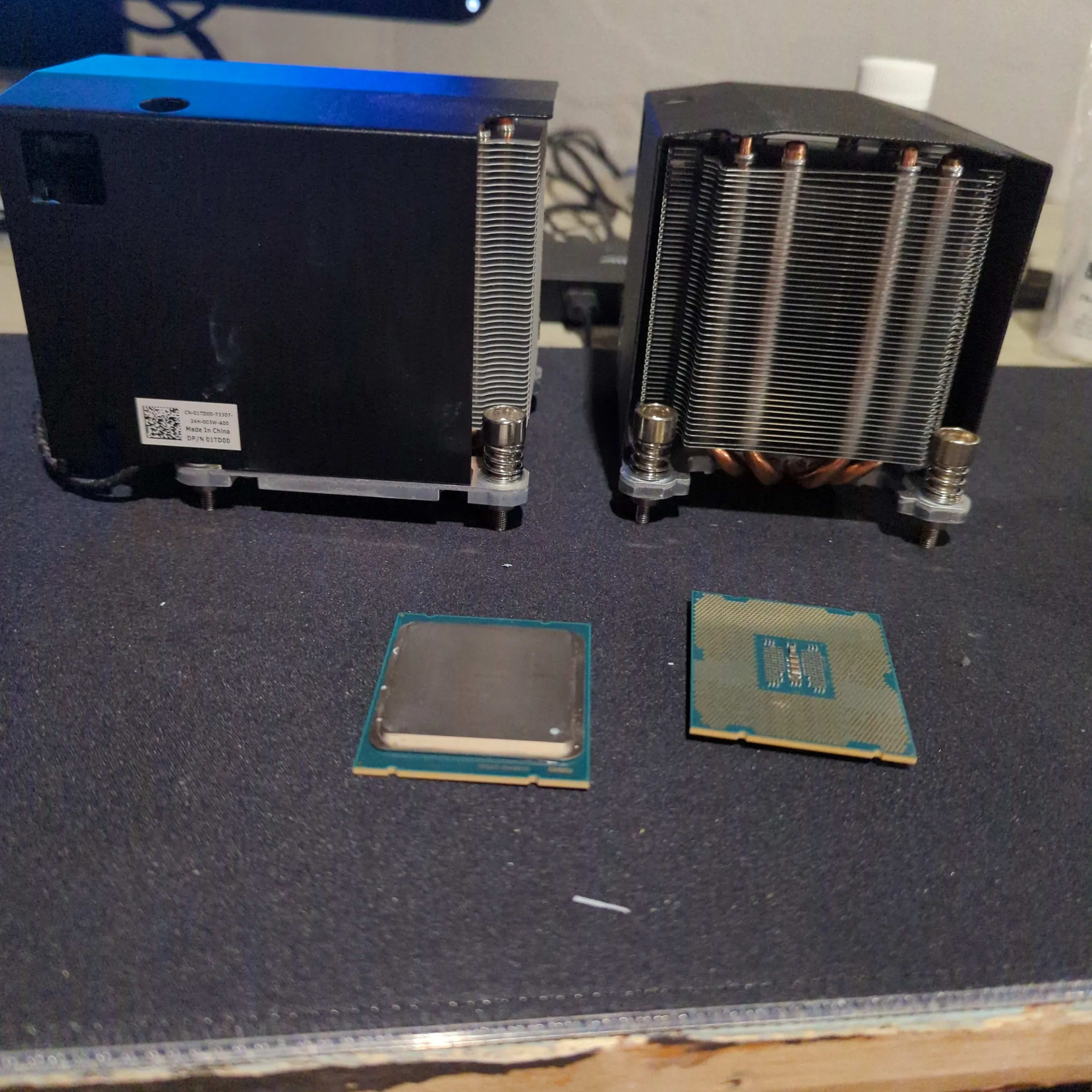Intel Xeon E5-2609 v2 LGA 2011 on Jawa