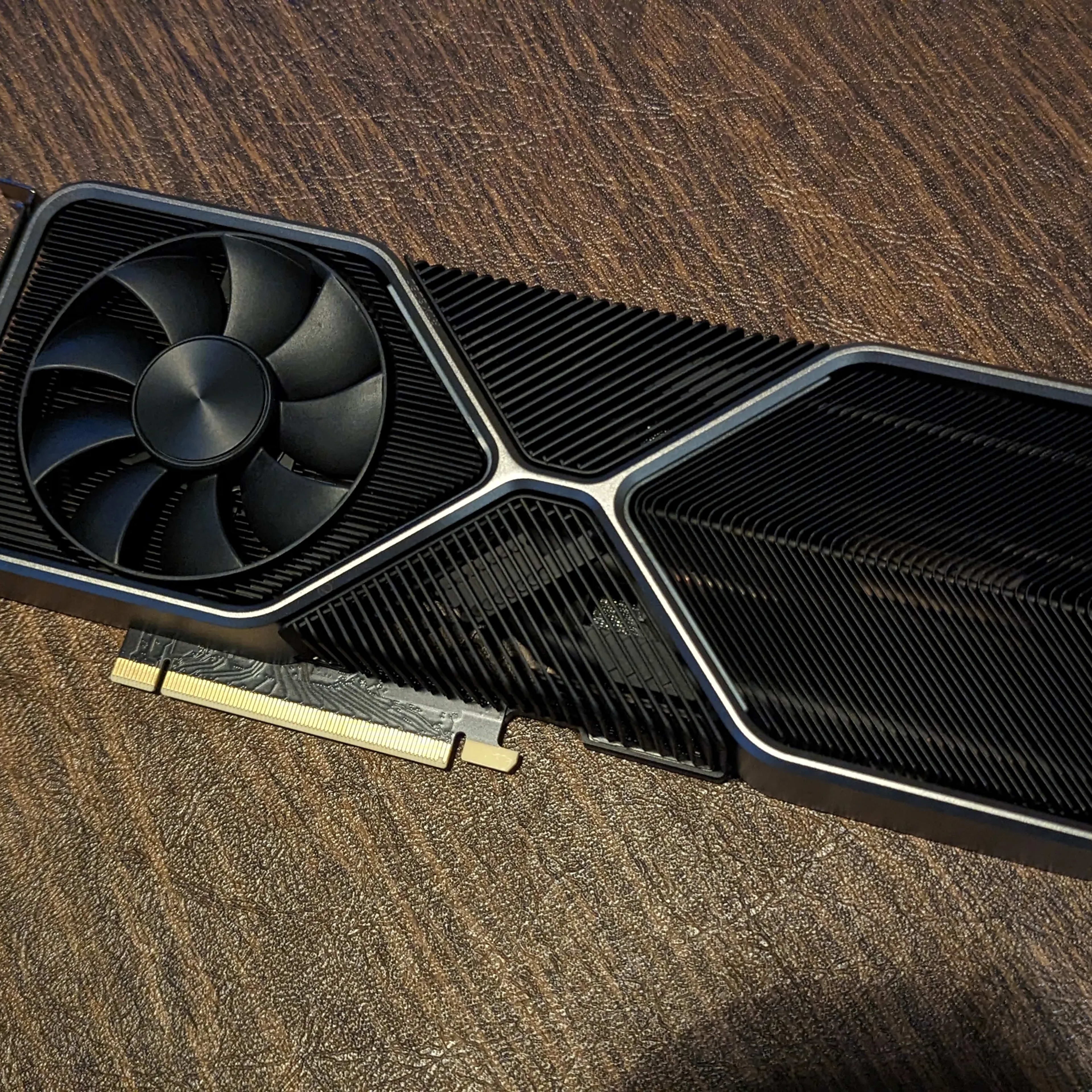 NVIDIA GeForce RTX 3080 Founders Edition 10GB GDDR6X NVIDIA GeForce RTX 3080 Founders Edition 10GB GDDR6X