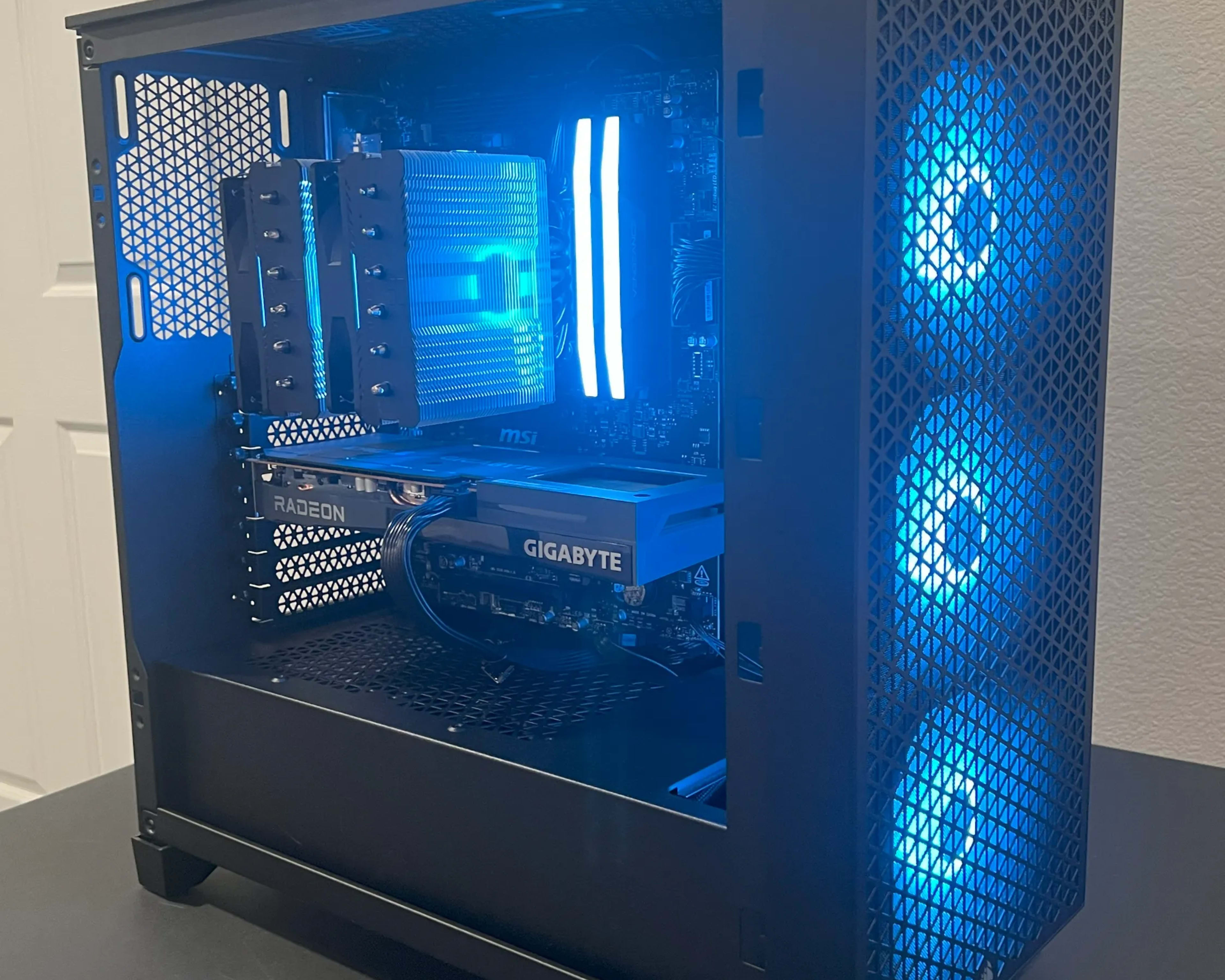 Streaming Ready! | 180 Day Warranty | Ryzen 9 3900X, 32GB Streaming Ready! | 180 Day Warranty | Ryzen 9 3900X, 32GB