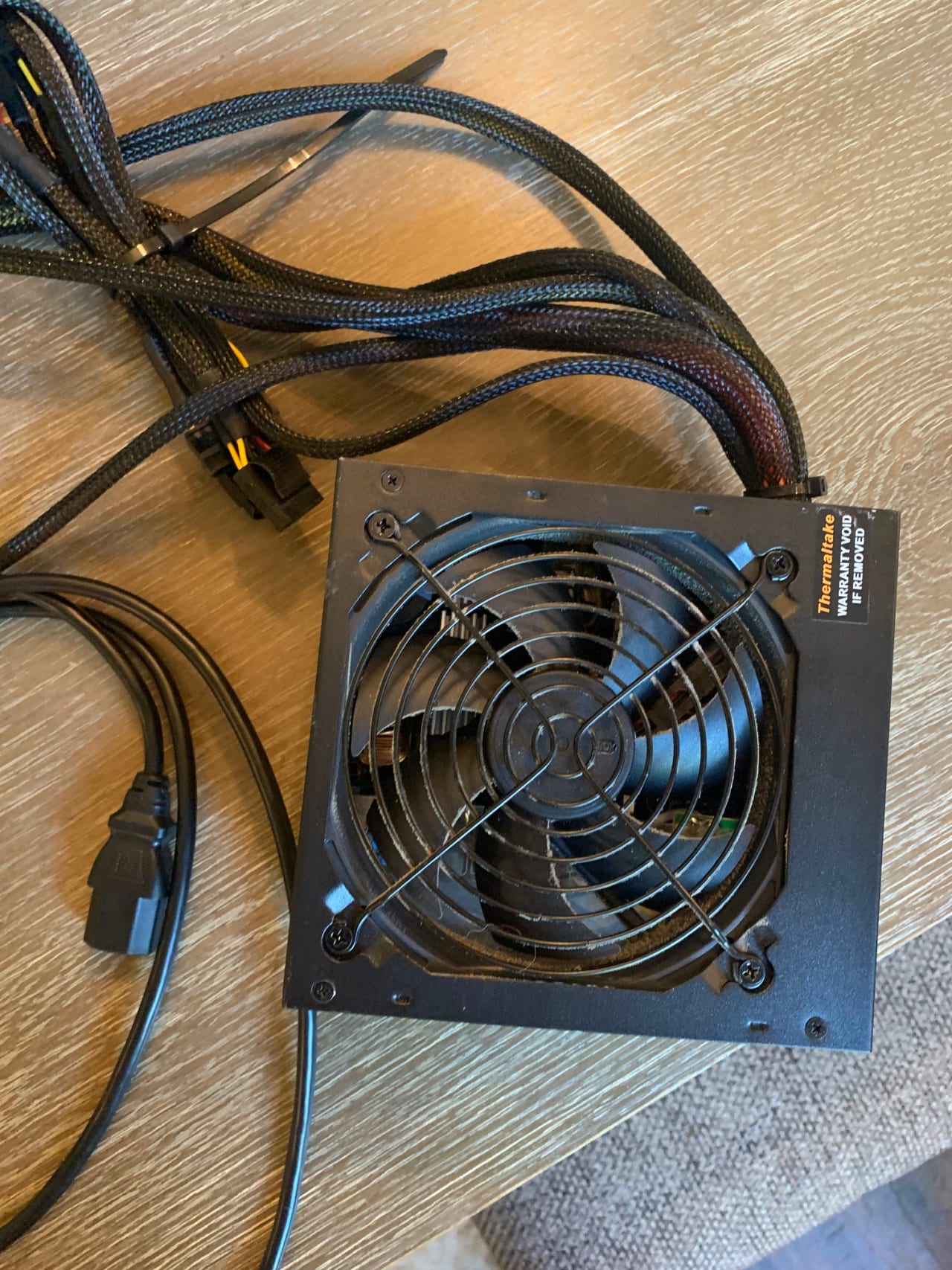 Thermaltake Smart 500W | Jawa