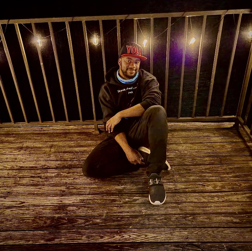Jan Michael Looking Wolf