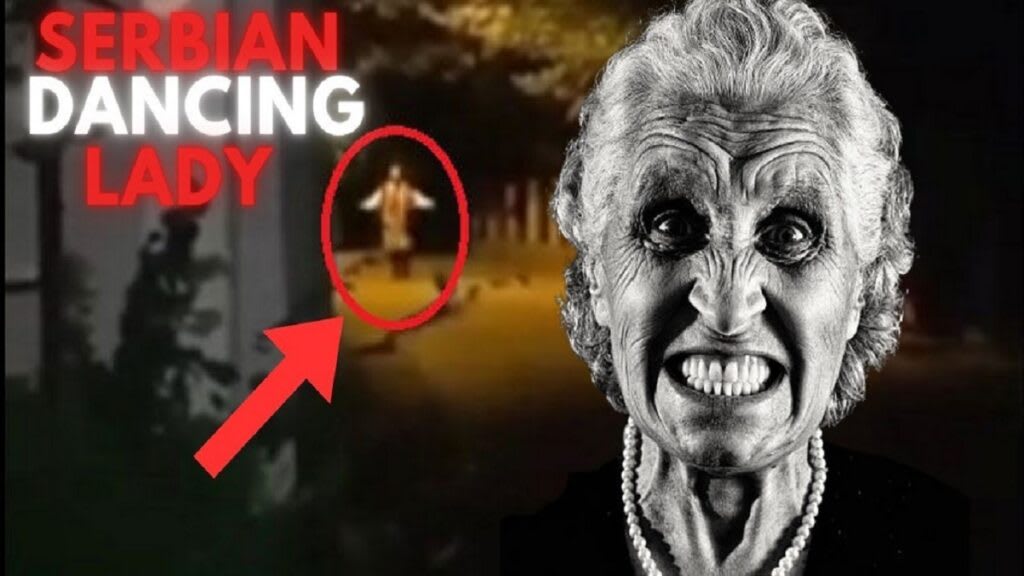 Dancing Girl Horror Betty The Clown Girl | Halloween Horror Nights