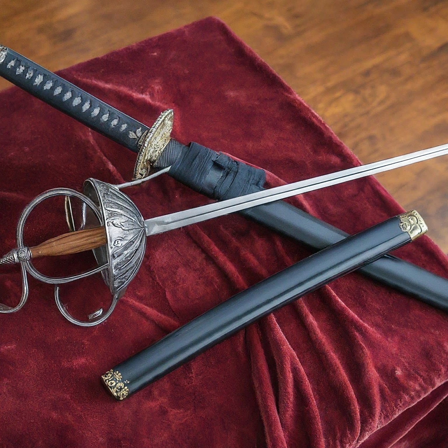 Claymore vs Broadsword: Differences Between Two Greatswords | History