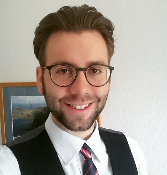 Robert Carry's Instagram, Twitter & Facebook on IDCrawl